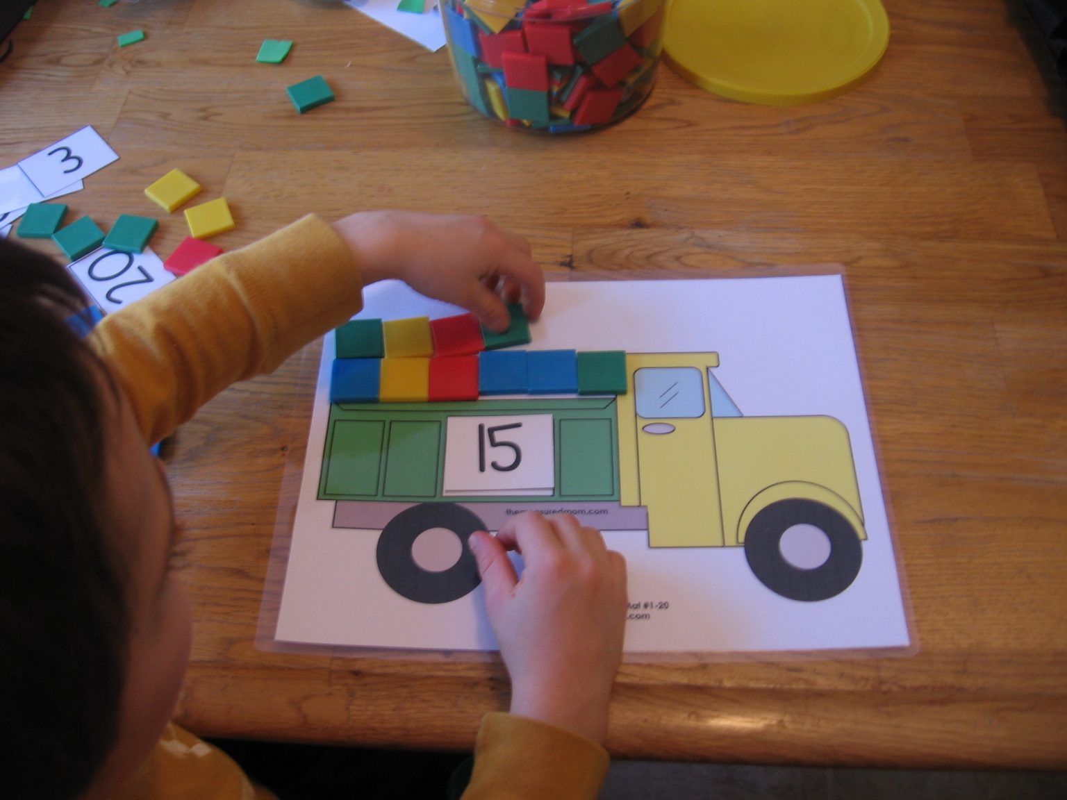 10 preschool math activities (featuring the letter T) - The Measured Mom