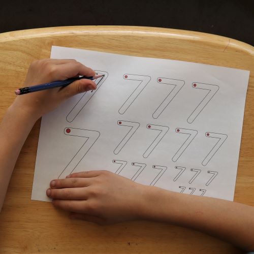 Number handwriting pages - The Measured Mom