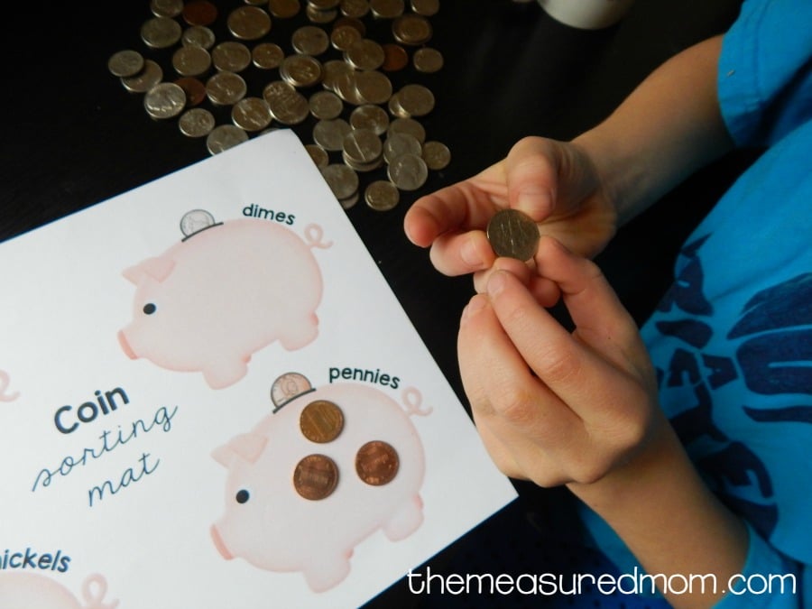 Coin sorting mat - The Measured Mom
