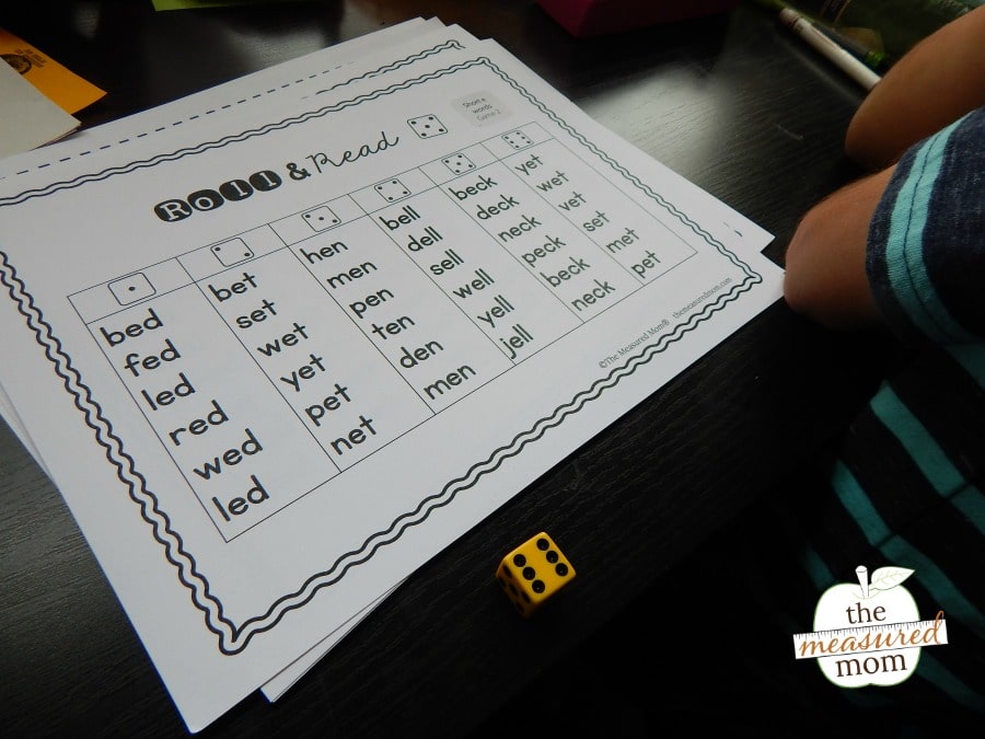 Roll and read games for short e words - The Measured Mom