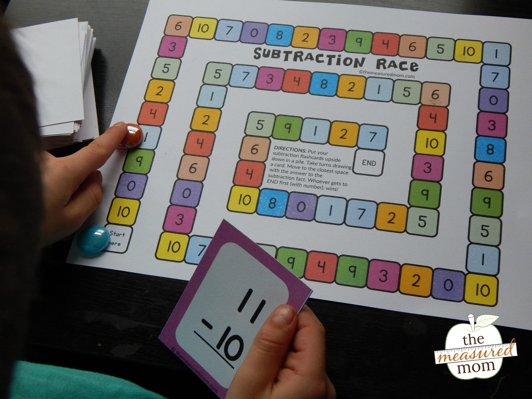 Subtraction board game using flash cards - The Measured Mom