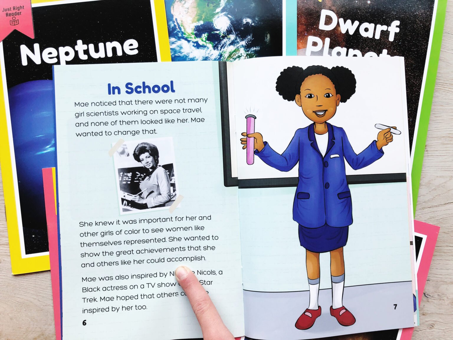 5 Reasons you'll LOVE Just Right Reader decodable books! - The Measured Mom